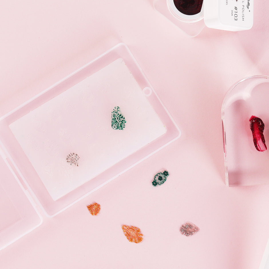 Gel Nail Polish | Vettsy